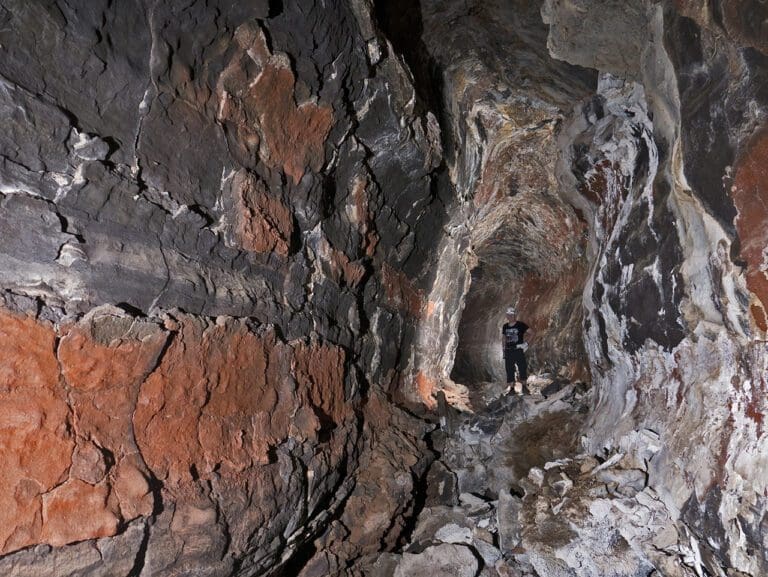 Linings - National Speleological Society